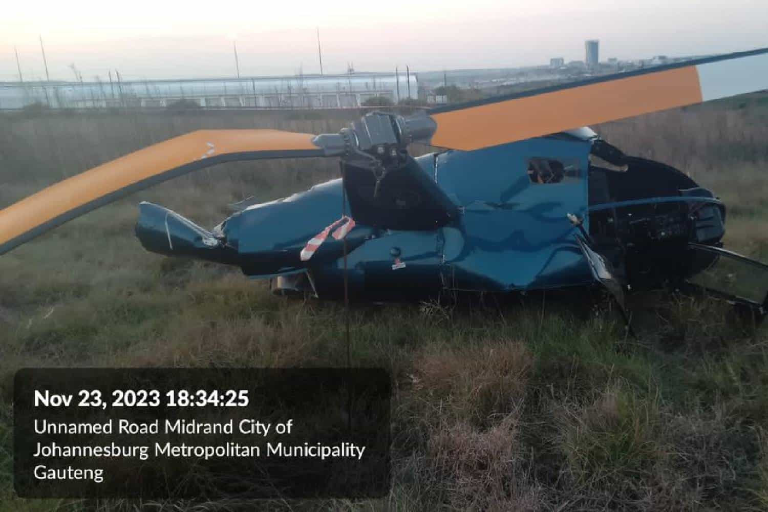 Distressing images of helicopter crash in Midrand surface online [photo ...